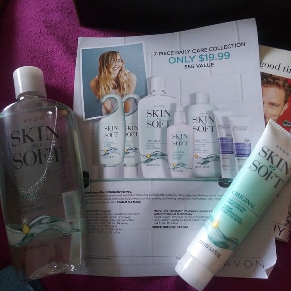 Avon | Makeup | Skin So Soft Set | Poshmark